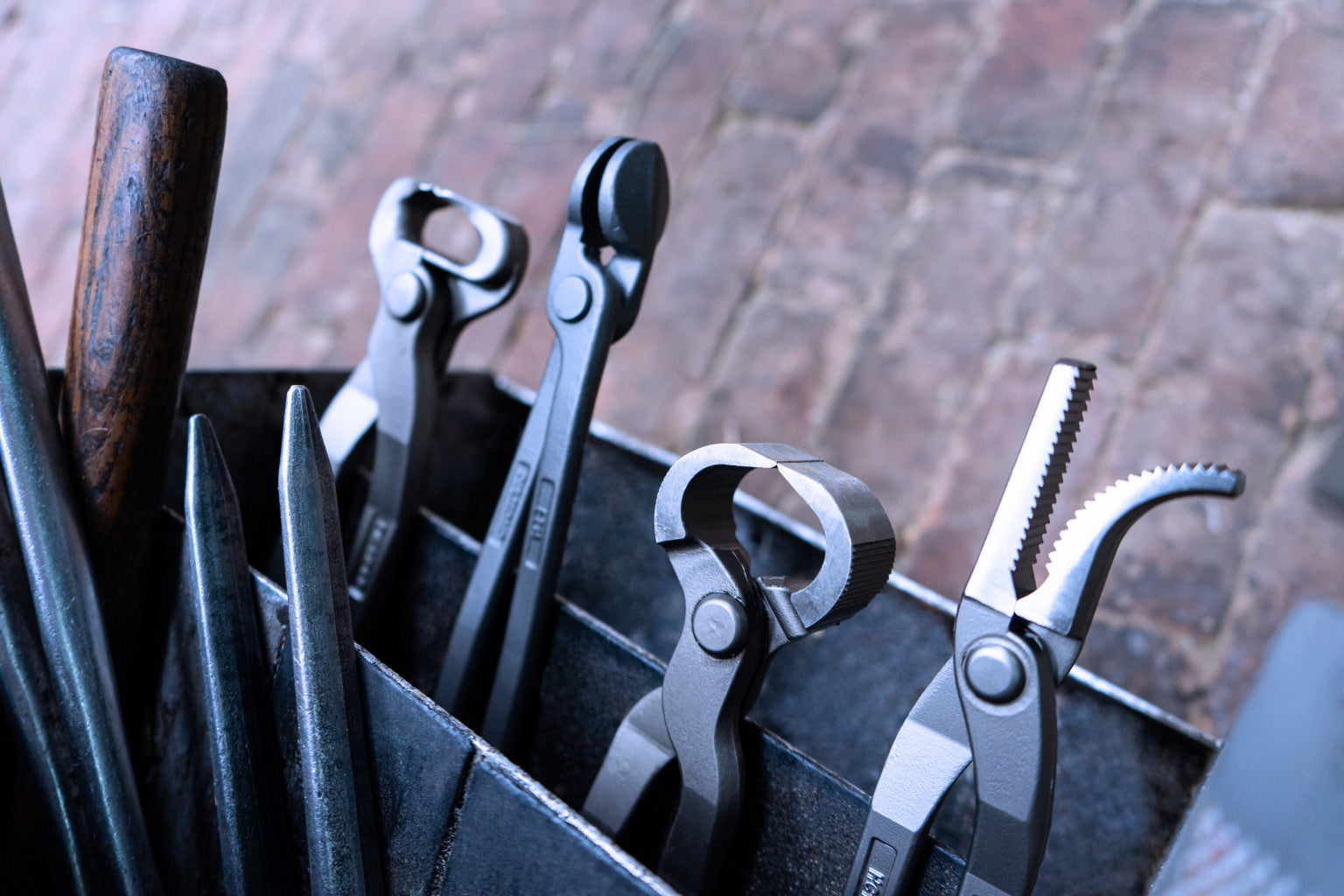 Clincher Farrier Tool Range Collection | Maneline Cambridge NZ